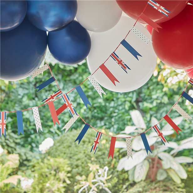 Union Jack Tassel Garland – Party Delights Wondergroup